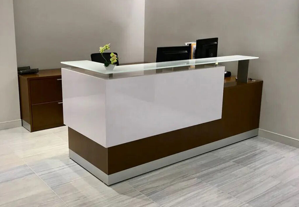 Stylish 2D-Look Reception Desk with Frosted Glass
